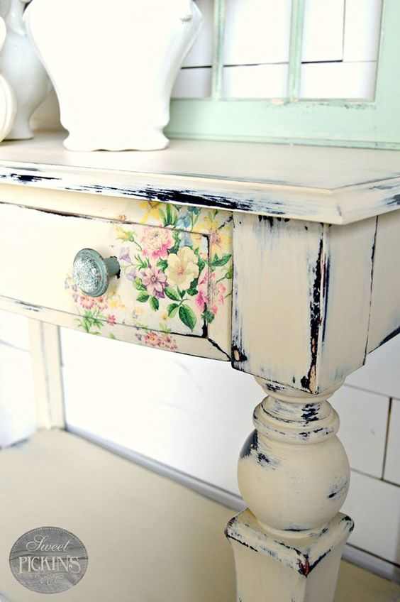 What Is Decoupage? - Decoupage Arts & Crafts Ideas & Tutorials - HubPages