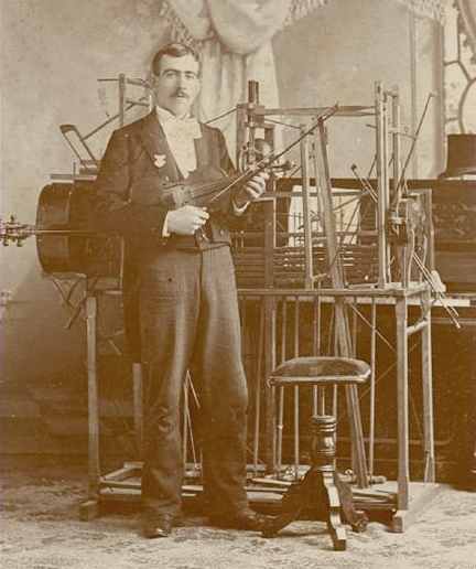 One Man Bands: The Ultimate Multi-Taskers - HubPages