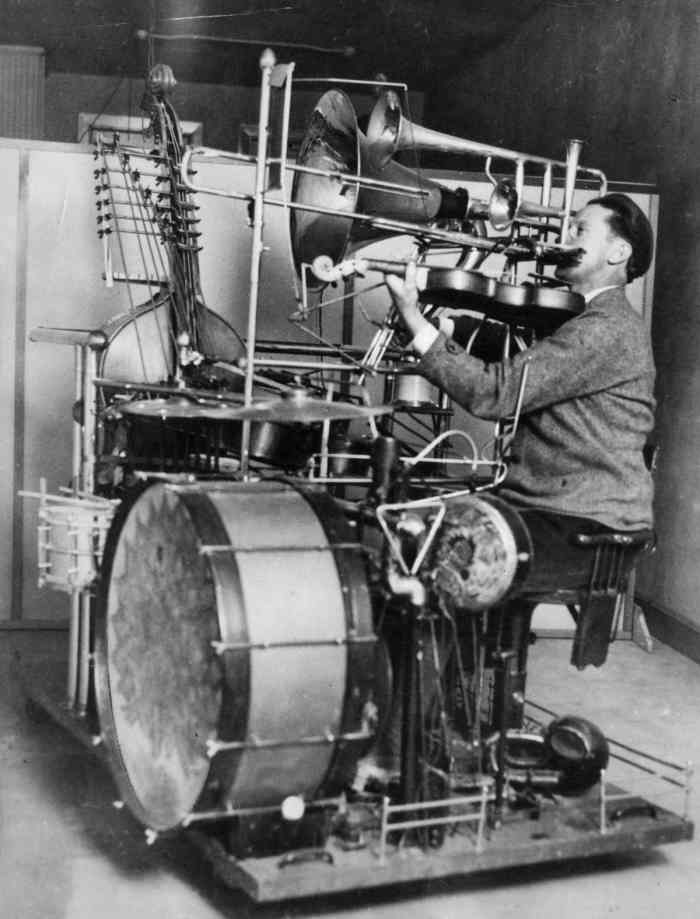 One Man Bands: The Ultimate Multi-Taskers - HubPages