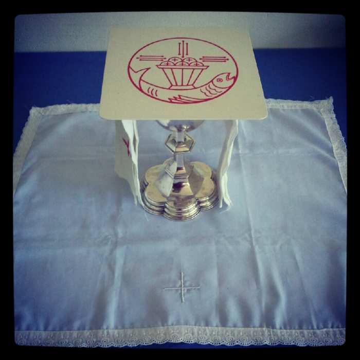 How to Prepare the Chalice for an Anglican Mass - LetterPile