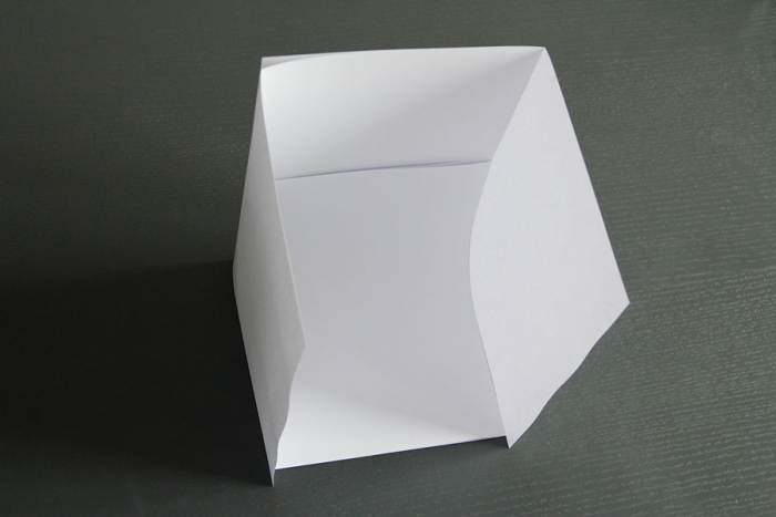 How to Make a Light Box With Paper (DIY Photography) - HubPages