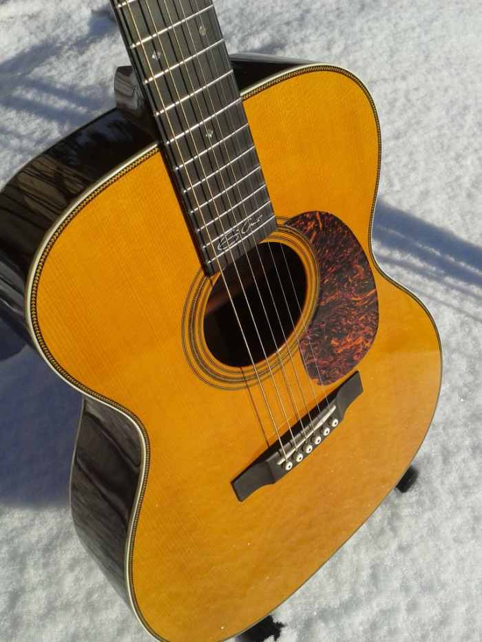 Eric Clapton and Martin Acoustic Guitars, the Martin 000-28EC, - HubPages