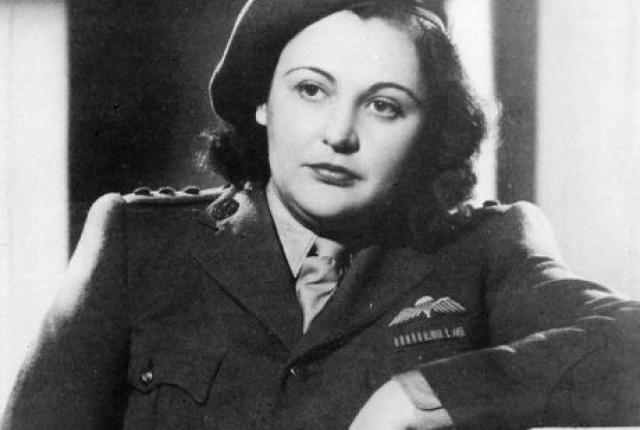 Nancy Wake: The Most Decorated Female Spy of World War II - HubPages