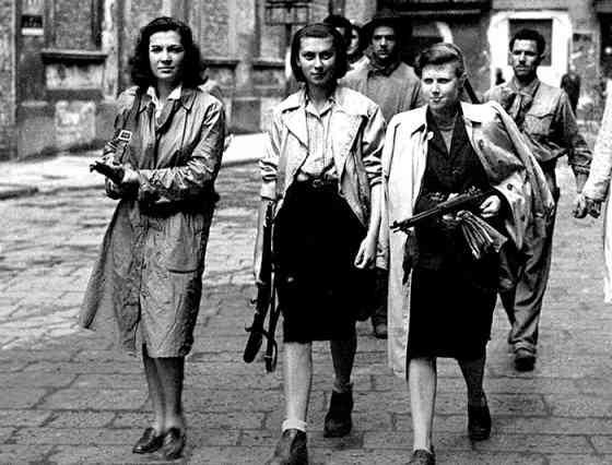 Nancy Wake: The Most Decorated Female Spy of World War II - HubPages