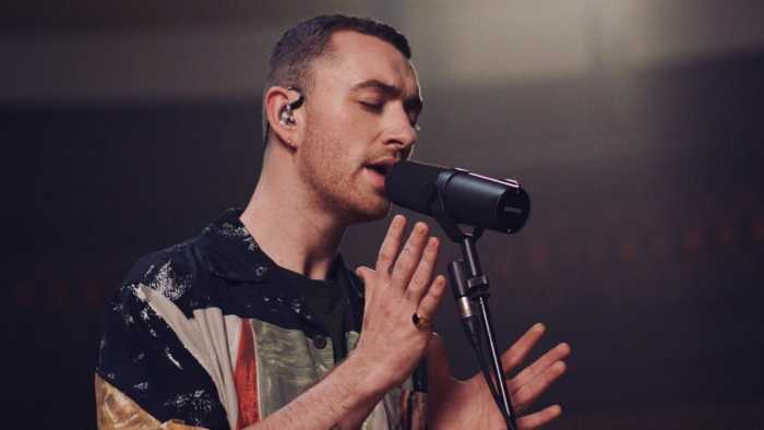 Top 5 Hottest Young Male Singers Today - HubPages