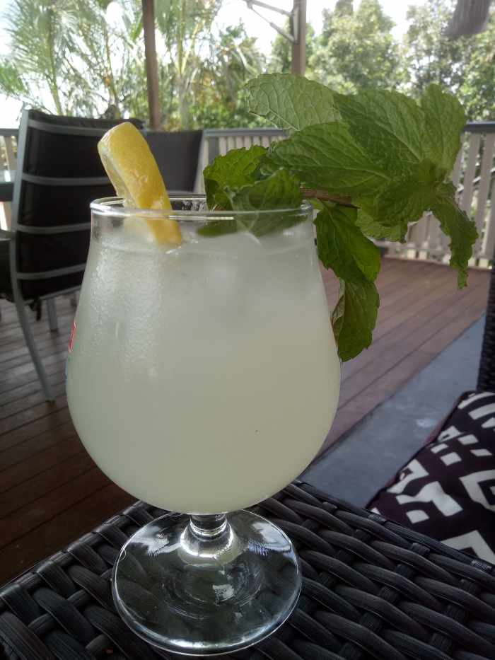 How to Make Homemade Greek Lemonade the Old-Fashioned Way - HubPages