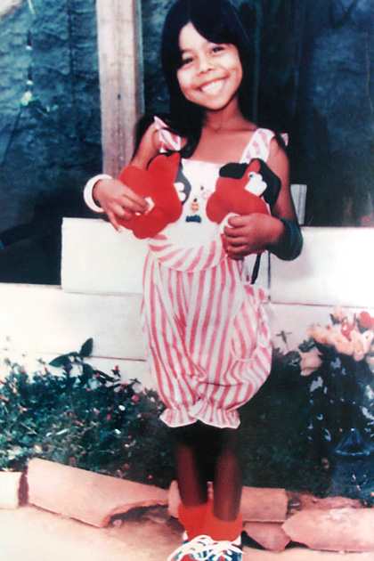 A mysteriously beautiful glowing substance caused the death of 4 people ...