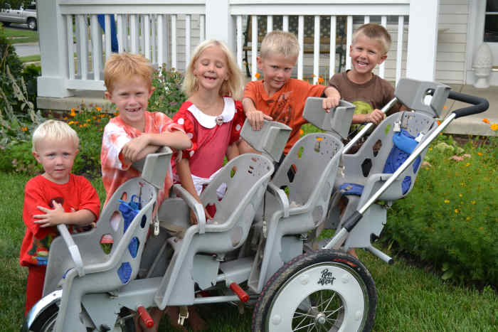 Best Quad Strollers when Parenting Multiples - HubPages