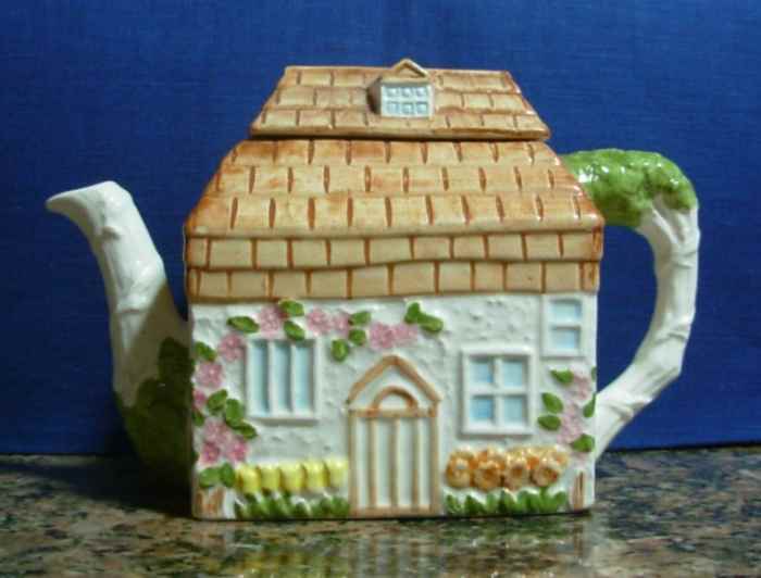 Why You Might Like to Collect Teapots - HubPages