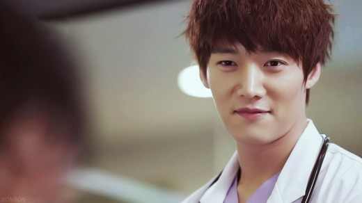 Top 20 Korean Actors and Actresses Who Played Doctors in Dramas - HubPages