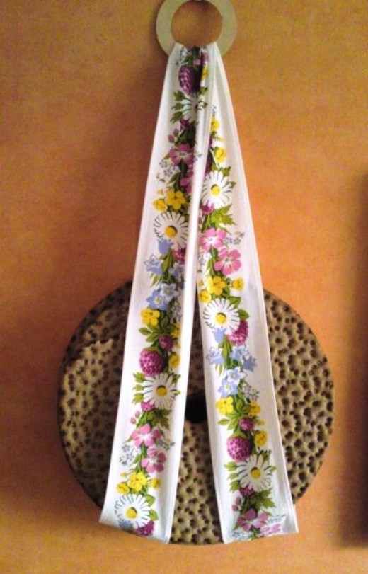 Knackebrod - Easy Recipe for Swedish Crisp Bread - HubPages