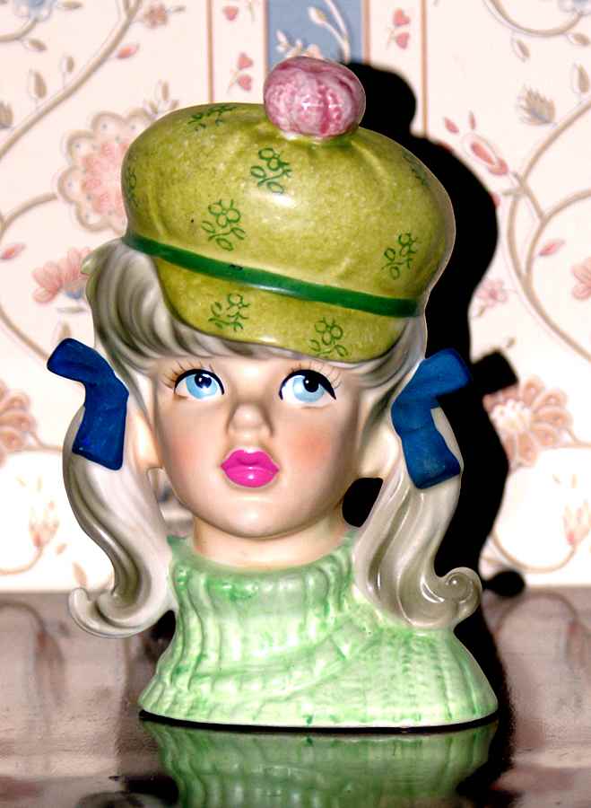 Collecting Lady Head Vases - HubPages