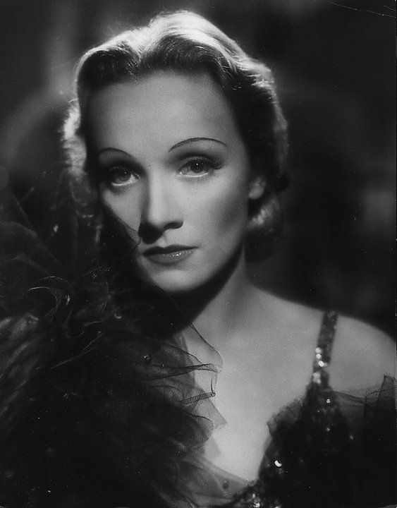 Eyebrows Over the Years: 1930s - HubPages