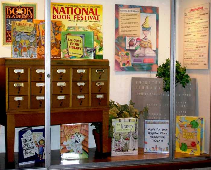 Library Book Display Ideas - HubPages