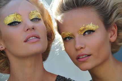 Gold Makeup Looks, Tips and Tutorials - HubPages