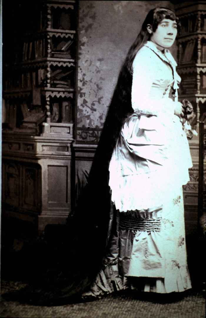 The Long Hair Success Story of the Seven Sutherland Sisters - HubPages