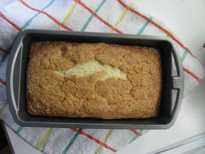 Pound Cake Recipe With Crisco (No Butter) - Delishably