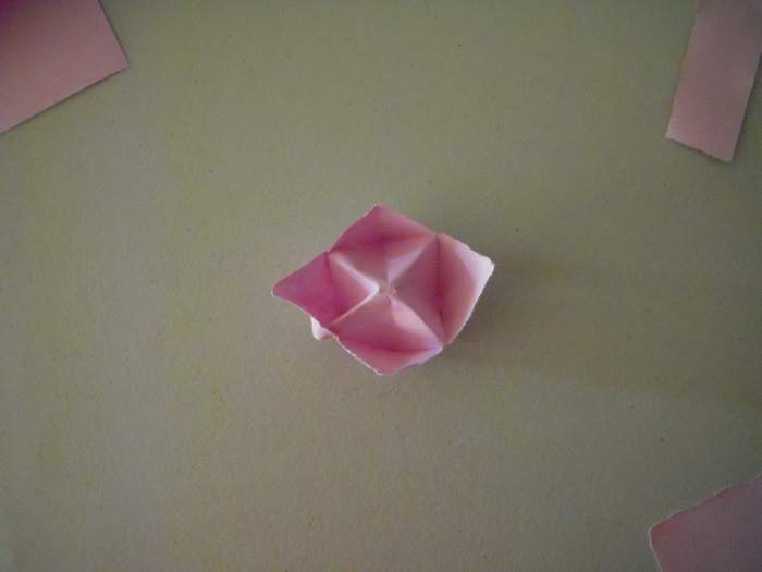 How to Make a Paper Lei - HubPages