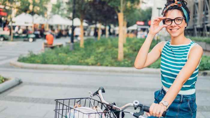 The Benefits of Living the Single Life - HubPages