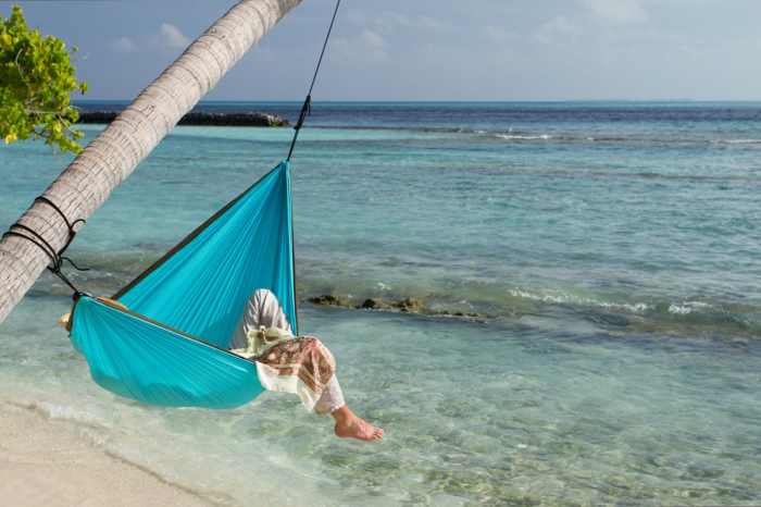 The Benefits of Living the Single Life - HubPages