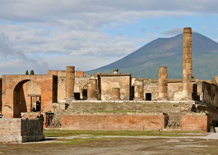 Buildings in Pompeii - HubPages