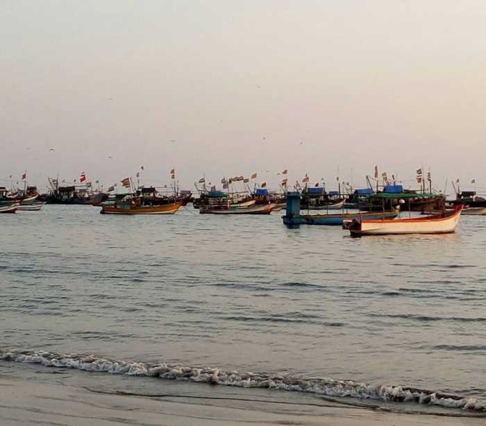 8 Amazing Things to do at Tarkarli Beach - HubPages