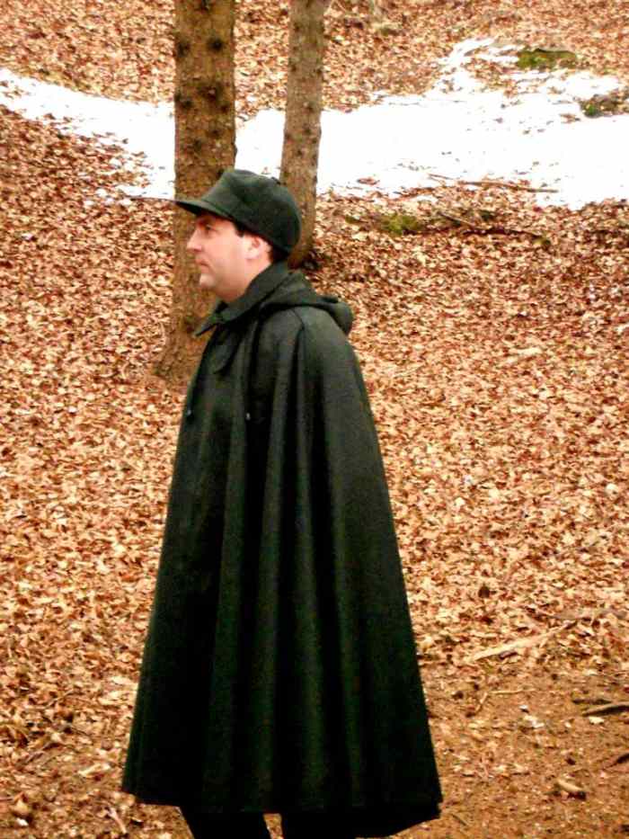 Could the Cape Fly in Modern Fashion? - HubPages