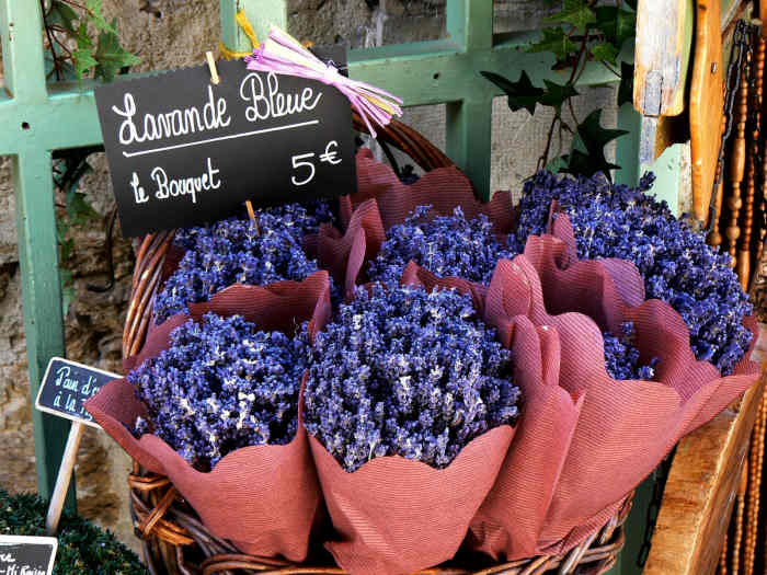 How to Make Sweet Smelling Herbal Potpourri - HubPages