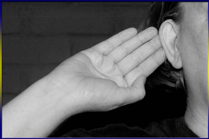 25 Hand Gestures from Around the World, A Photo Guide - HubPages