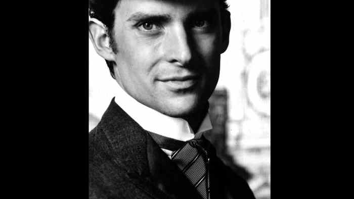 Jeremy Brett: The Actor Who Became Sherlock Holmes -- Memories By Those ...