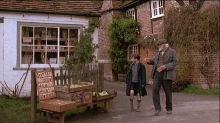 Goodnight Mister Tom Film Review - HubPages