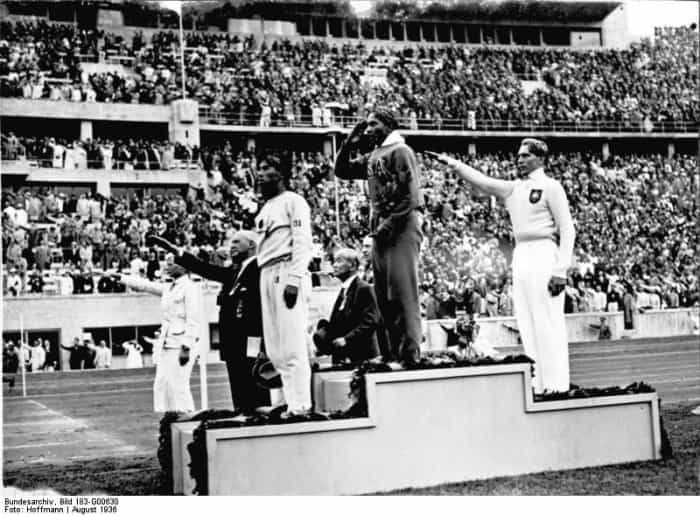 Jesse Owens: The Olympian Who Accidentally Stood up to Hitler - HubPages