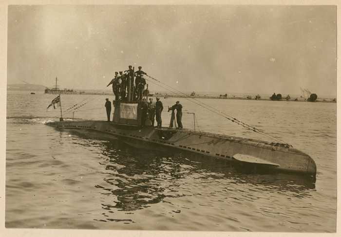 The Wolf Packs: Unrestricted Submarine Warfare - HubPages