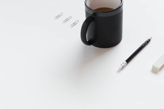 5 Notable Champions of the Minimalist Writing Style - HubPages