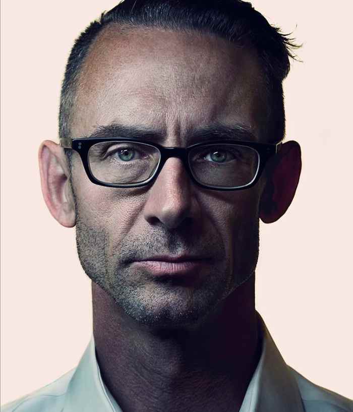 5 Notable Champions of the Minimalist Writing Style - HubPages