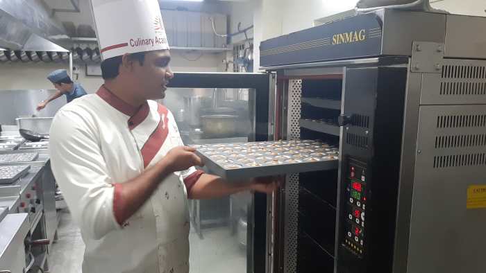 How Humidity, Moisture and Temperature Affect the Baked Products - HubPages