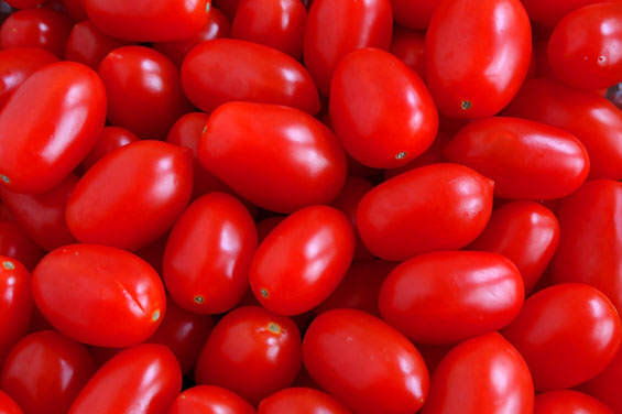 Cherry Tomatoes vs. Grape Tomatoes: What's the Difference? - HubPages