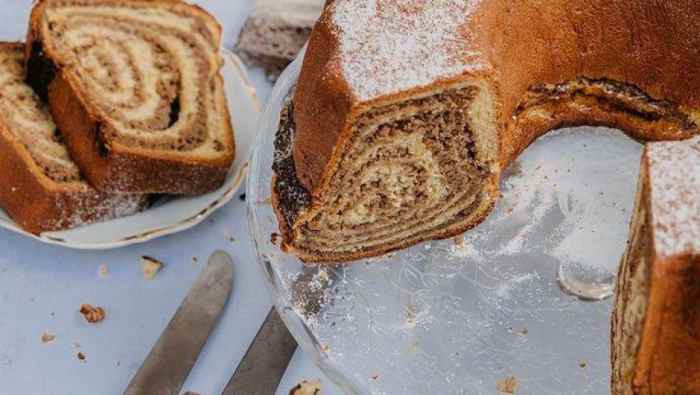 Potica Recipe - Traditional Slovenian Cake - HubPages