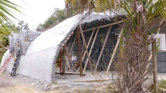 Off Grid Bunker Homes Future of Home Construction Today North Port ...