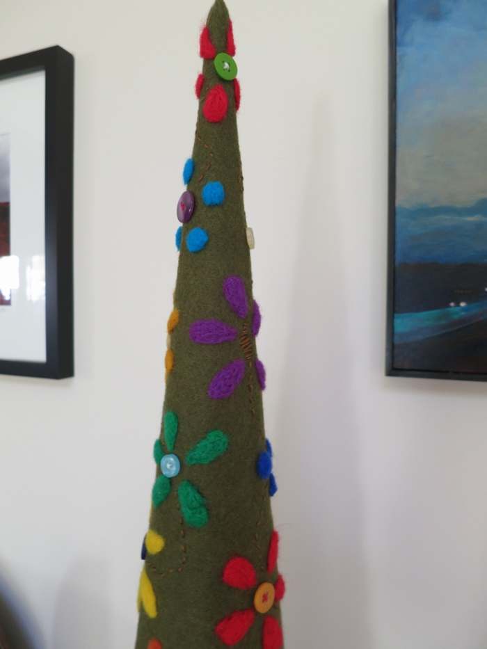 DIY Craft: Needle Felted Tree for Christmas or Everyday Decoration ...