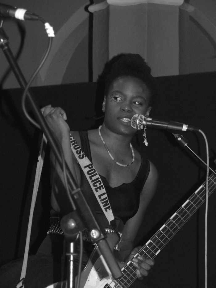 Famous African American Female Singers With Natural Hair - HubPages