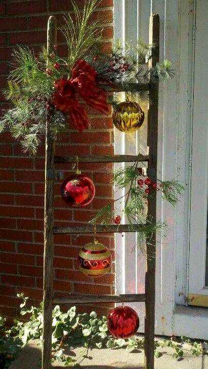 30+ DIY Christmas Ladders Ideas to Turn Your Home Into a Winter ...