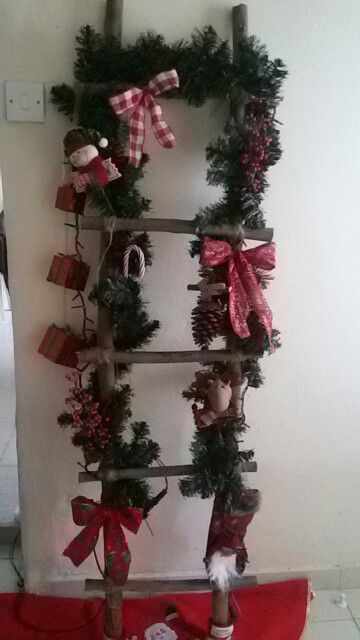 30+ DIY Christmas Ladders Ideas to Turn Your Home Into a Winter ...
