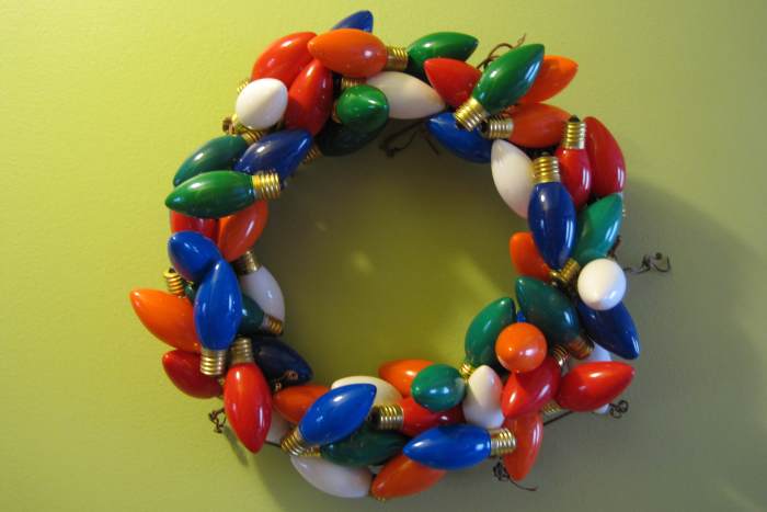 Creating a One-of-a-Kind Wreath - HubPages