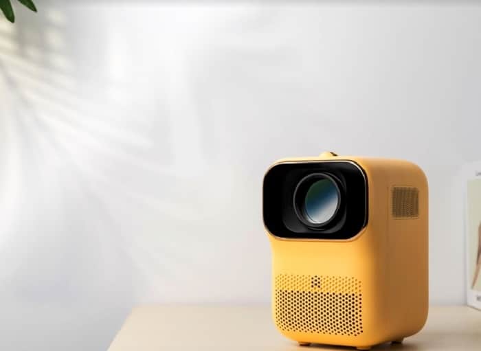Boxe Is the Portable 1080p Mini Smart Projector That Goes Wherever You ...