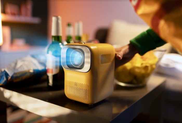 Boxe Is the Portable 1080p Mini Smart Projector That Goes Wherever You ...