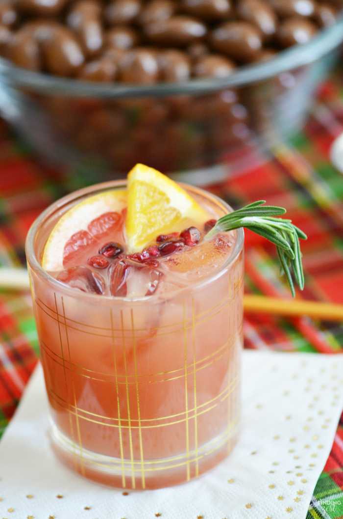 5 Perfect Winter Mocktails for Holiday Parties - Delishably