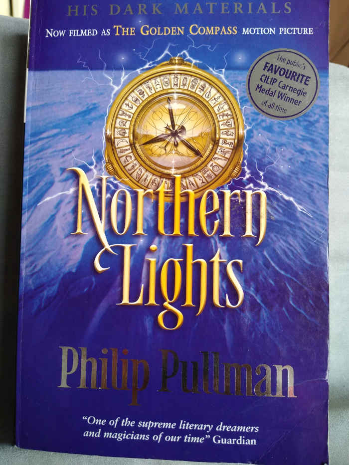 Book Review of Northern Lights by Philip Pullman - HubPages