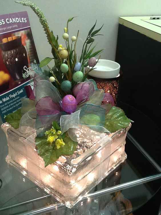 100+ Adorable Dollar Store Easter Crafts That Are Eggstra Special ...