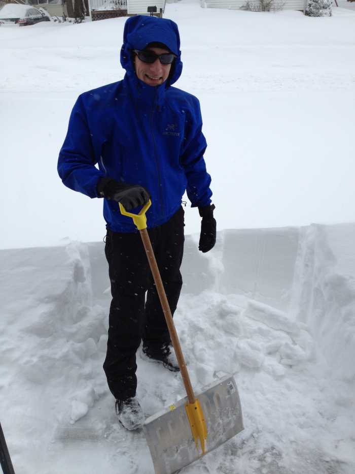 How to Make a Small Snow Fort - HubPages